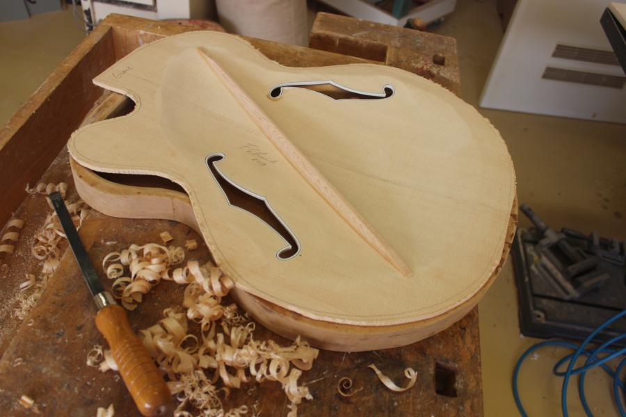 Frans Elferink "Stromberg Master 400 Cutaway"